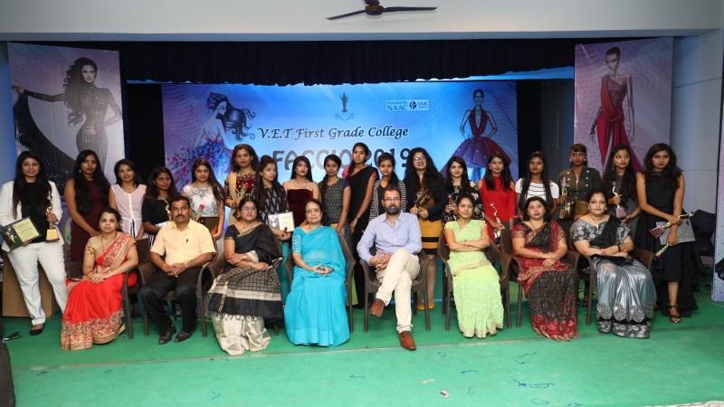 VET First Grade College | Vasavi Educational Trust